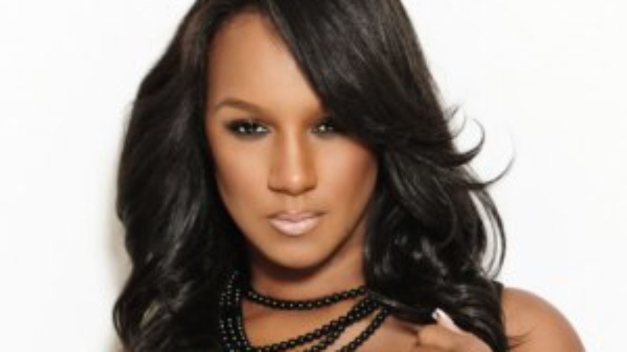 Christie May's Instagram, Twitter & Facebook on IDCrawl