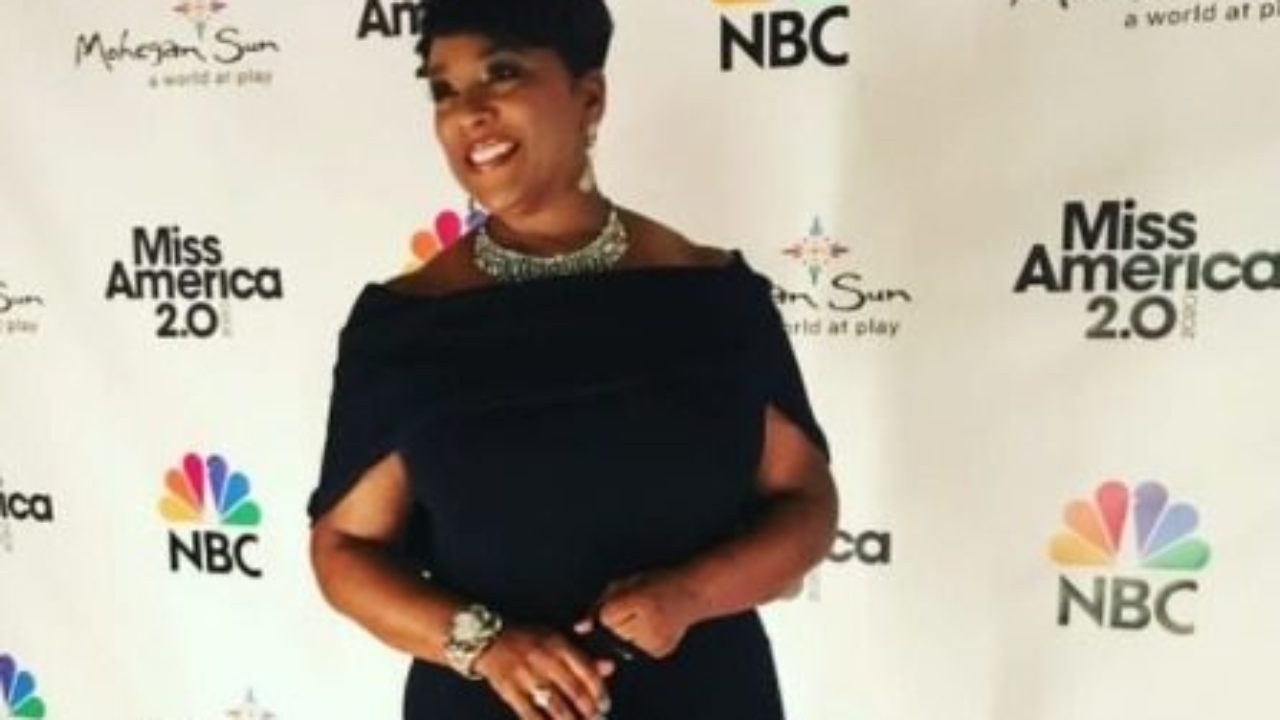 Debbye Turner Veterinarian