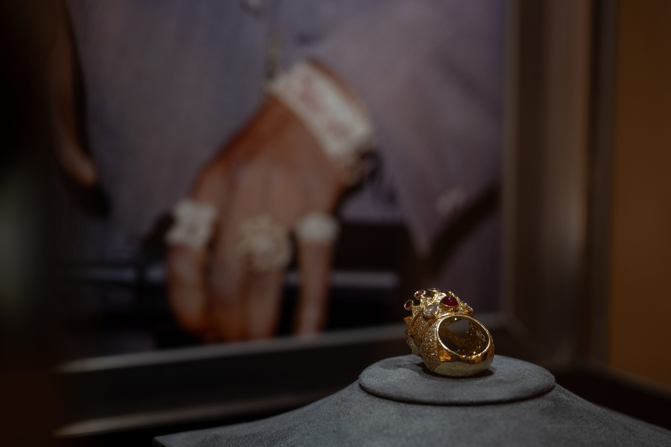 Drake Reportedly Bought Tupac's Crown Ring For Over $1M