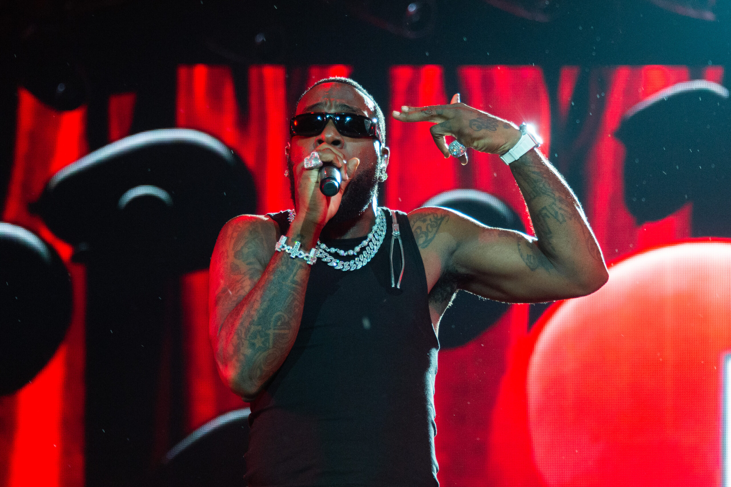 Burna Boy Lands in Hot Water After Saying Afrobeats Music Is 'Mostly ...