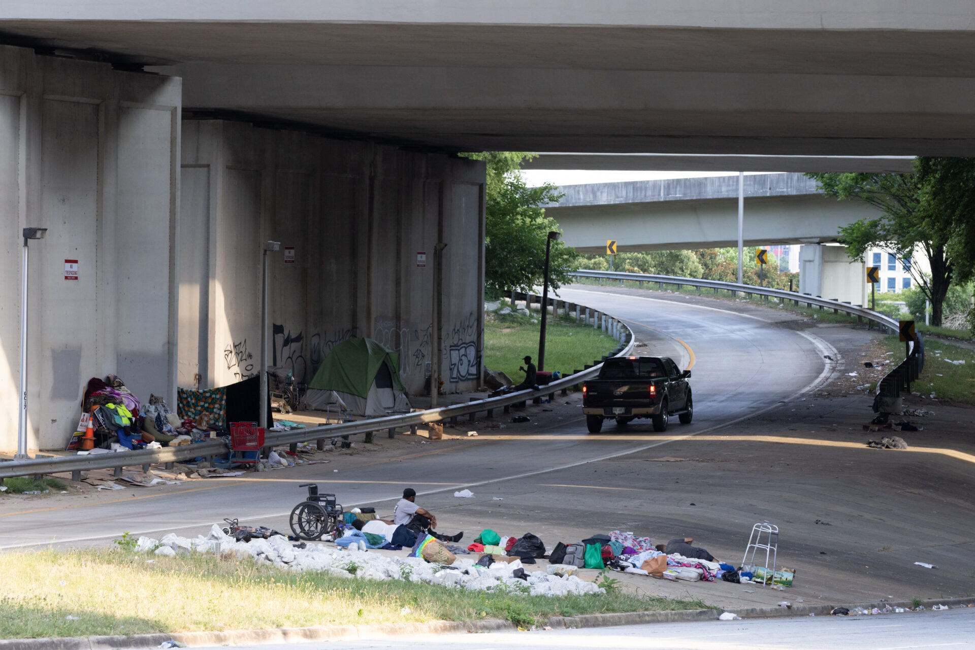 Bridge Fires Cause Atlanta To Clear Homeless Encampments