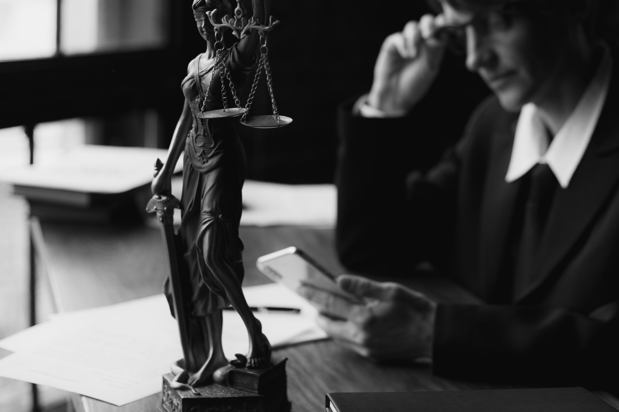 Judge Resigns After Being Accused Of Texting During Murder Trial