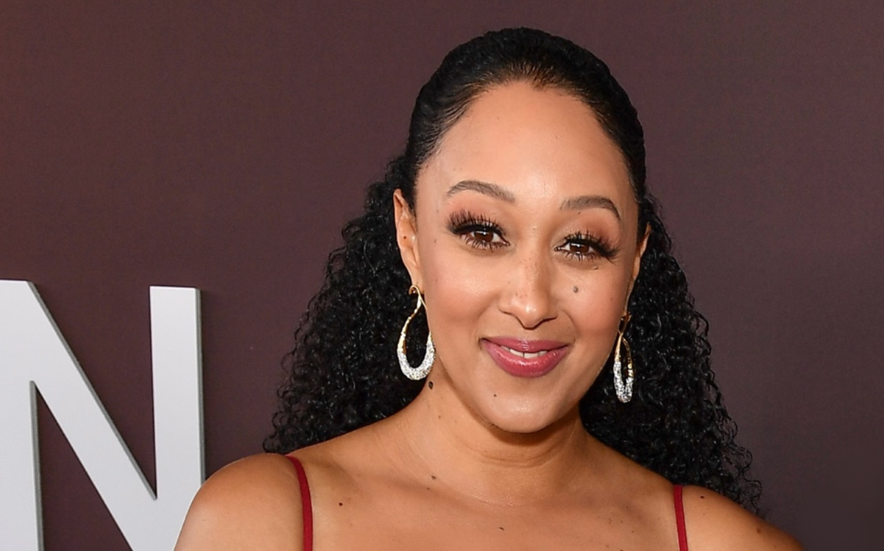 Tamera Mowry-Housley 'Incredibly Blessed' To Receive Trailblazer Award ...